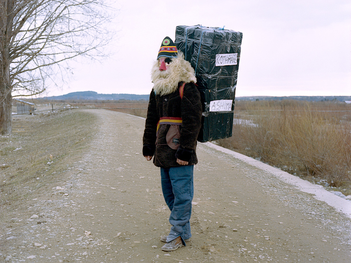 WePresent | Ramin Mazur photographs Eastern Europe’s carnival-goers