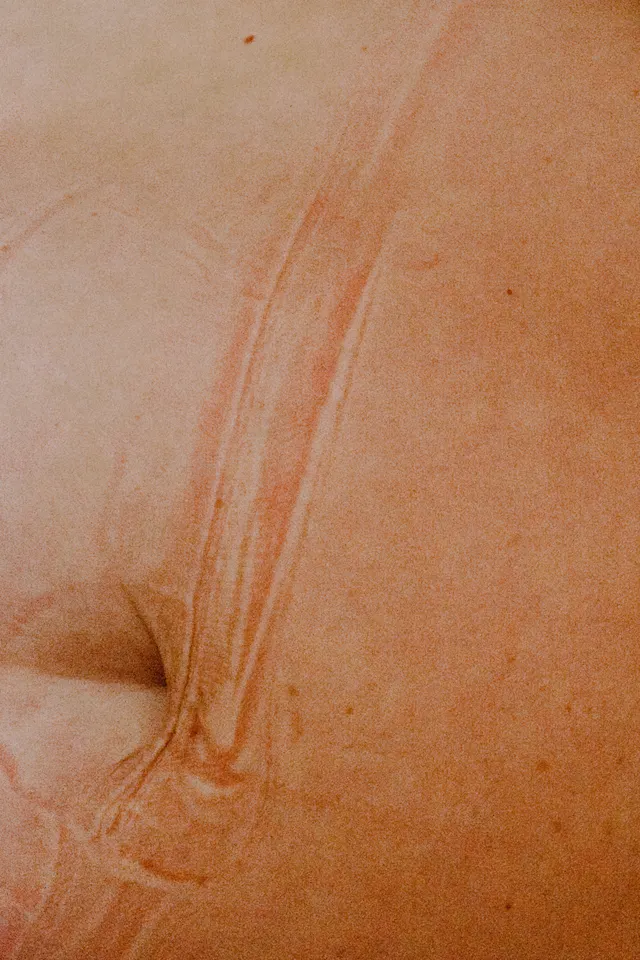 WePresent | Photographer Lisa Sorgini explores motherhood