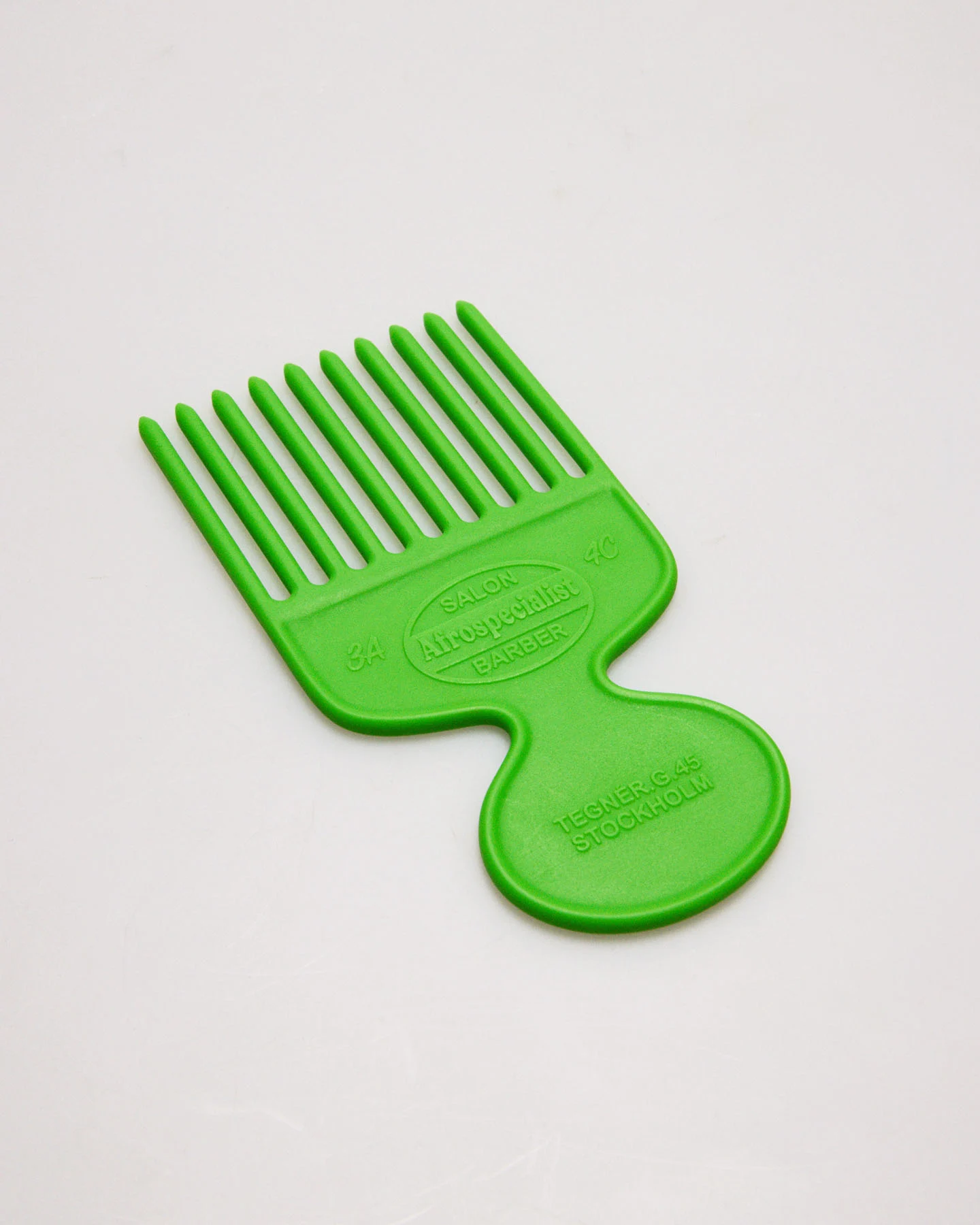 WePresent | How Swedish designer Simon Skinner reimagined the Afro comb