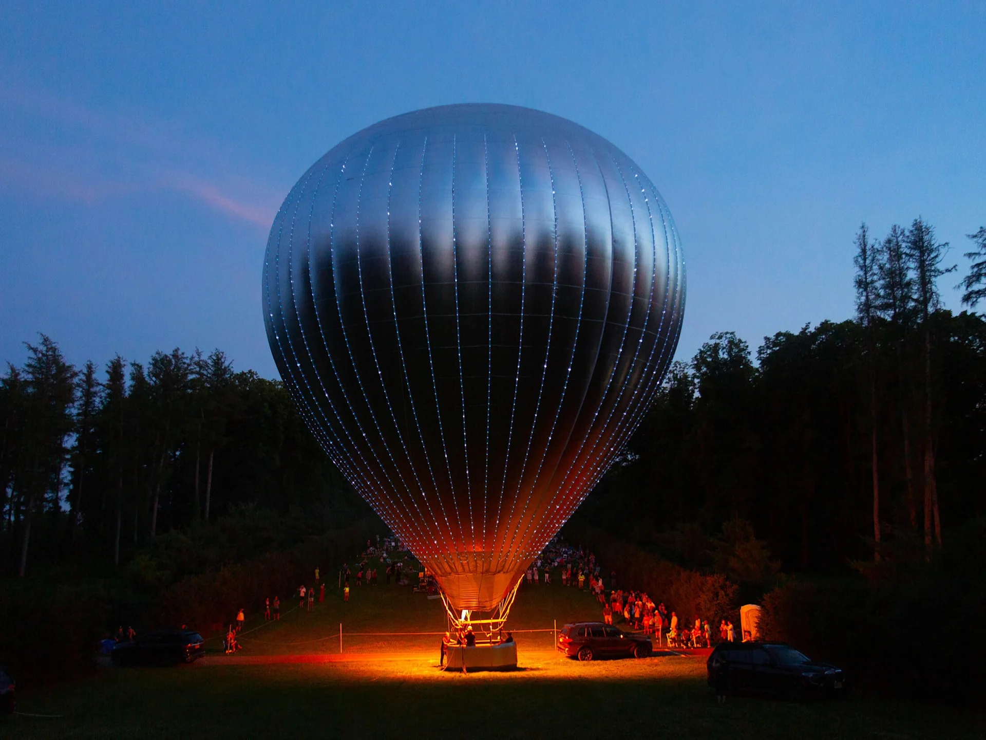 WePresent | Doug Aitken