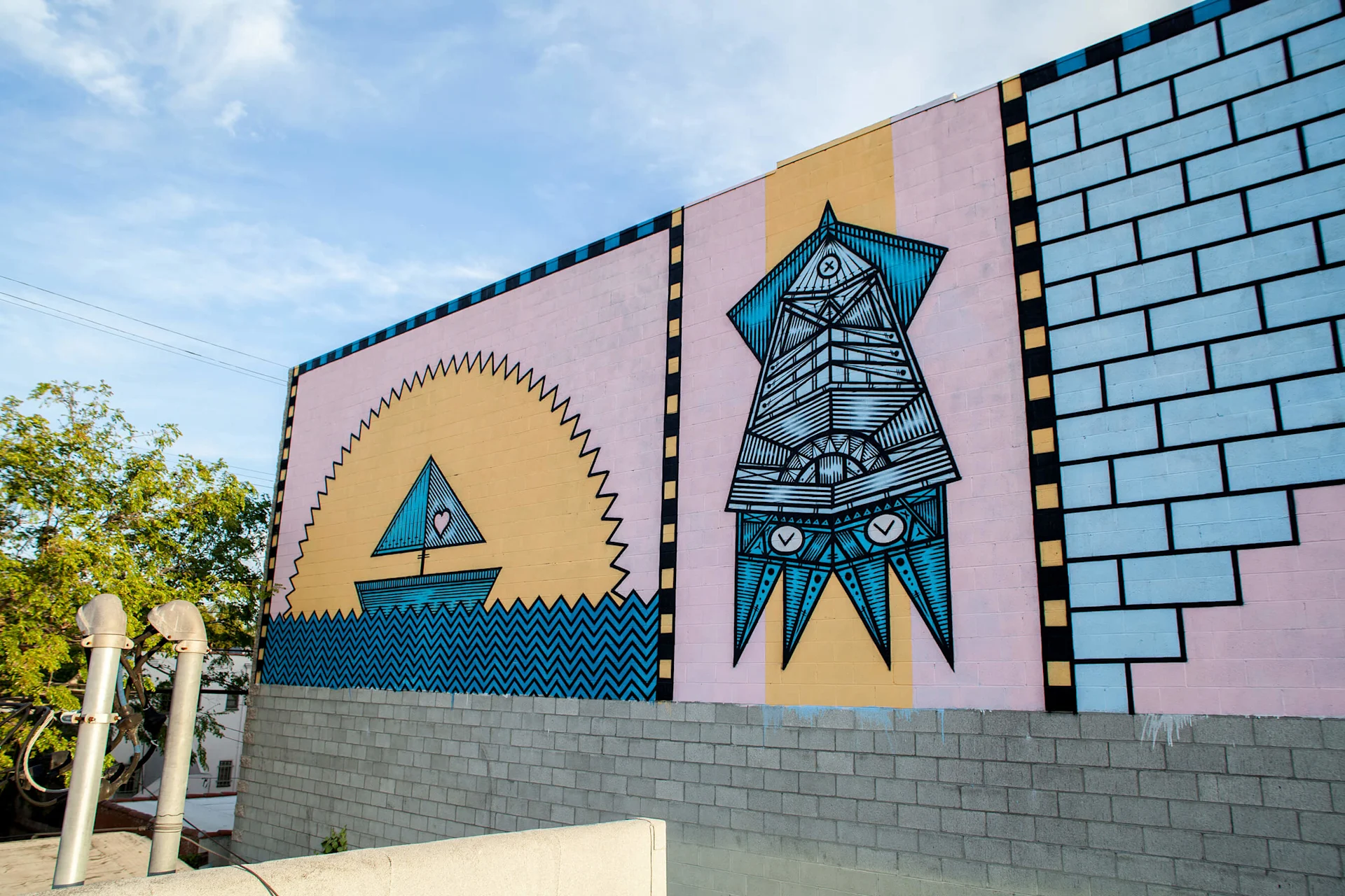 WePresent | Artist Alexander Isakov’s striking global murals