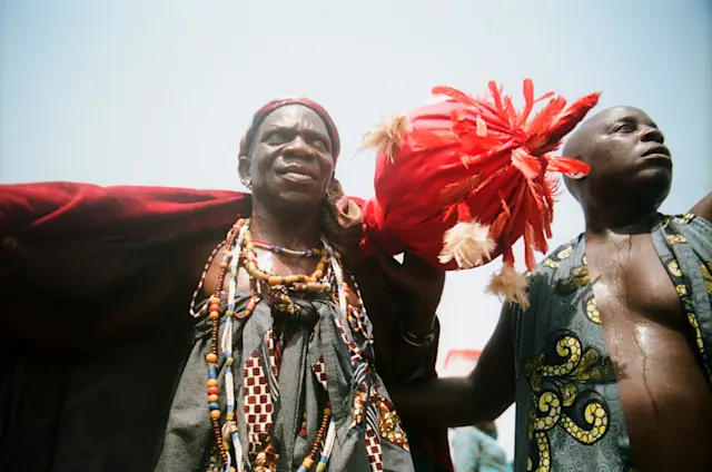 WePresent | Tamibé Bourdanné photographs Vodou worshipers in Benin