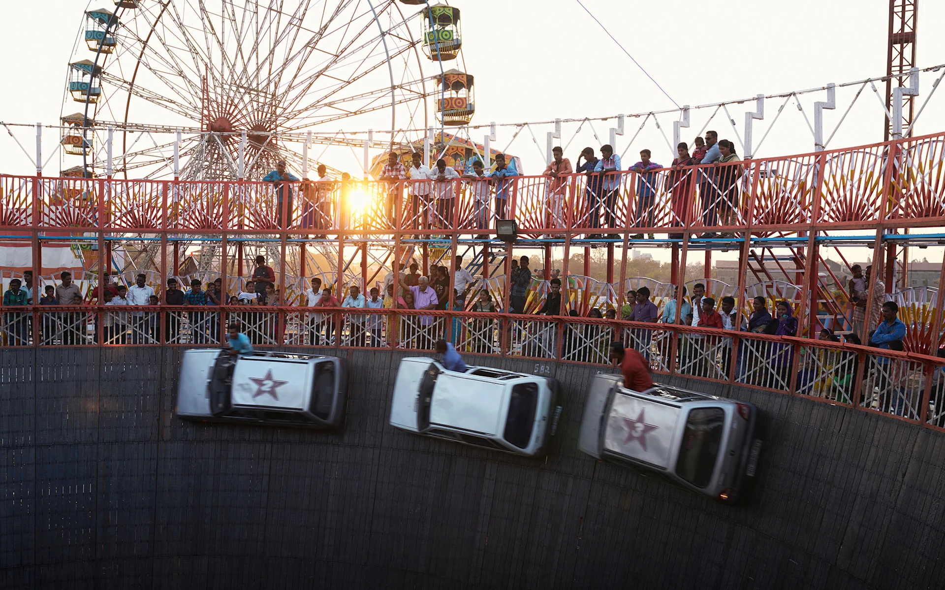 WePresent | Ken Hermann