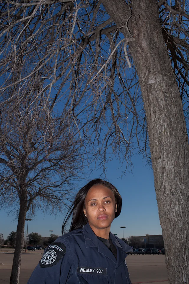 WePresent | Kathy Shorr photographs Americans shot by guns