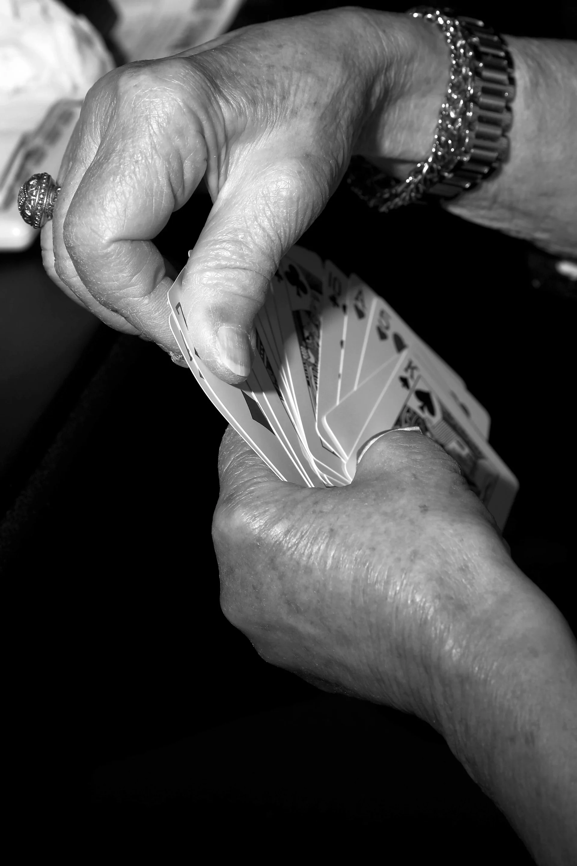 WePresent | Bess Adler photographs New York’s bustling Bridge clubs