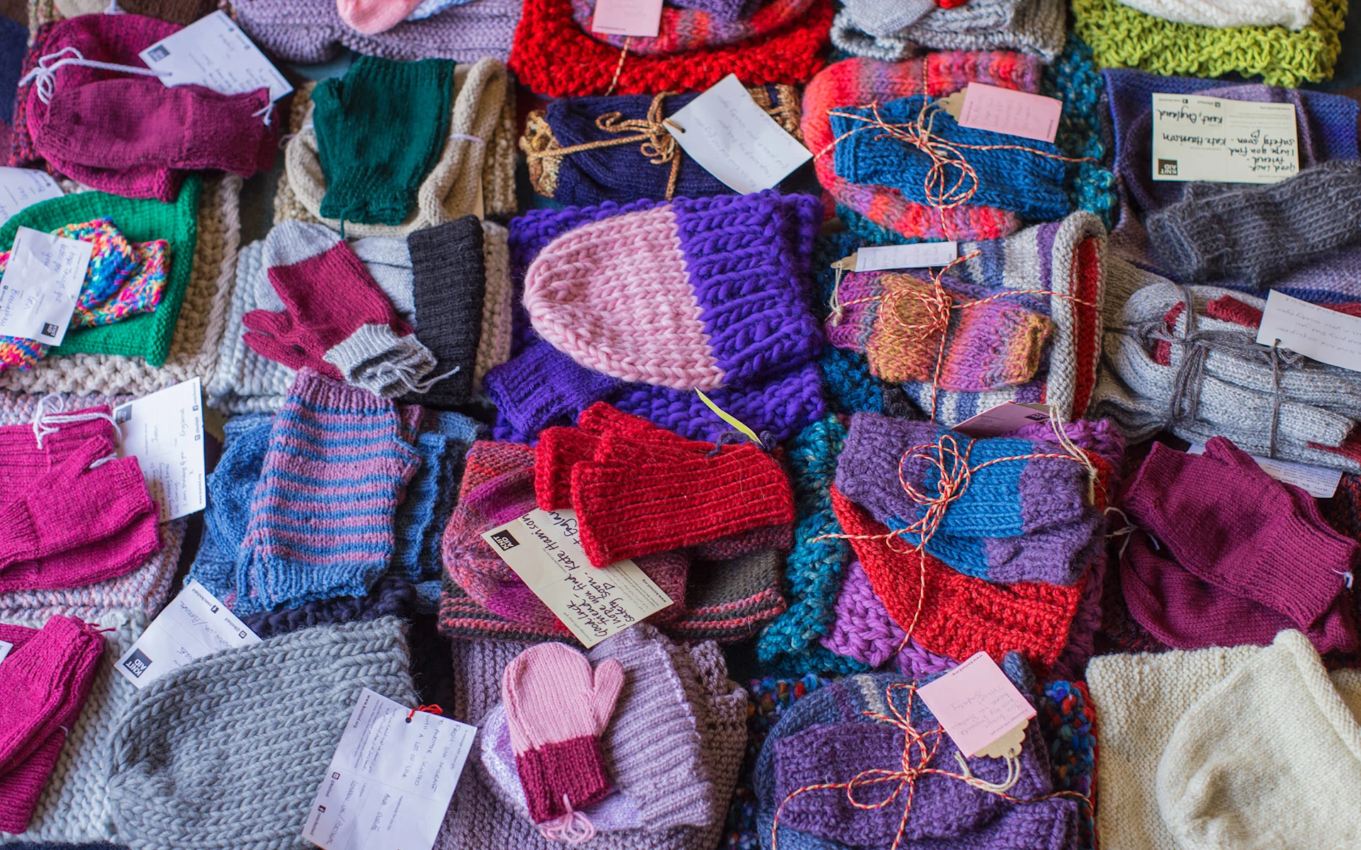 WePresent | Talking with Knit Aid, a craft charity for refugees