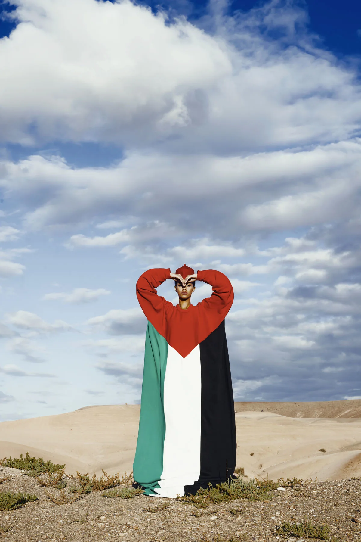 WePresent | Love and creativity in Morocco’s vast dunes with Mous Lamrabat