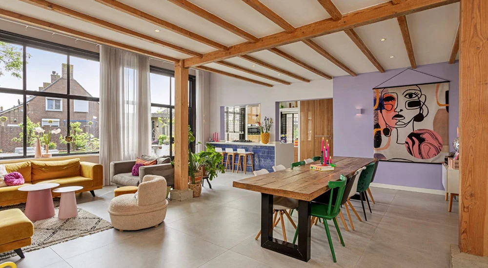 Zó pas je de stijl van dit voormalige schoolgebouw toe in je eigen huis [Funda]