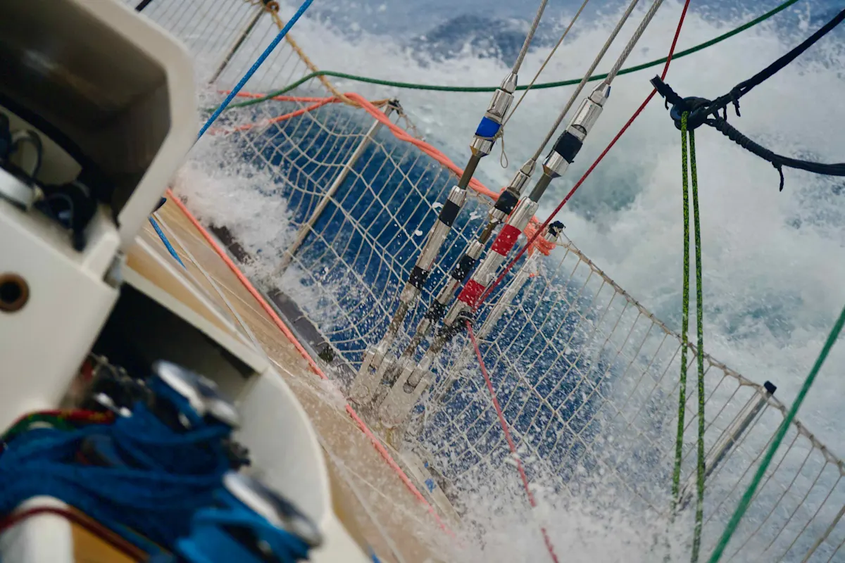 Sta-Lok signs as Official Supplier for the Clipper 2025-26 Race | Clipper Round the World Yacht ...