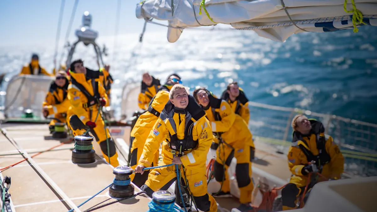 Level 2: Living at Sea | Race Training | Clipper Round the World Yacht ...
