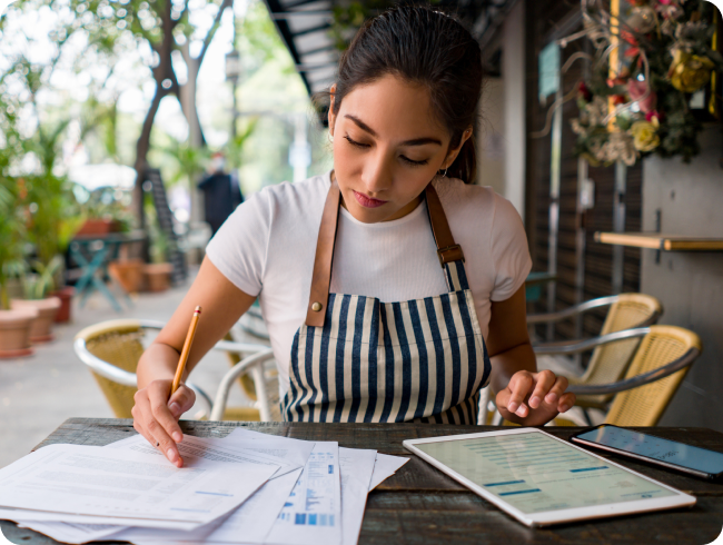7 Ways Employees Benefit from Financial Wellness Programs