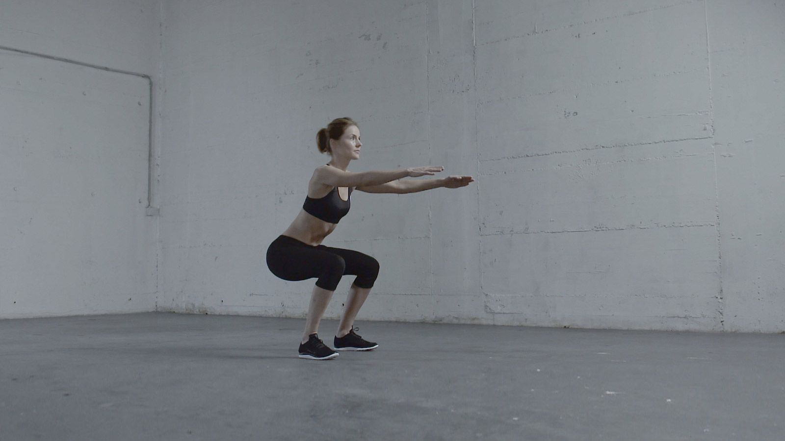 Is The 30 Day Squat Challenge Worth It? - Healthrow.net