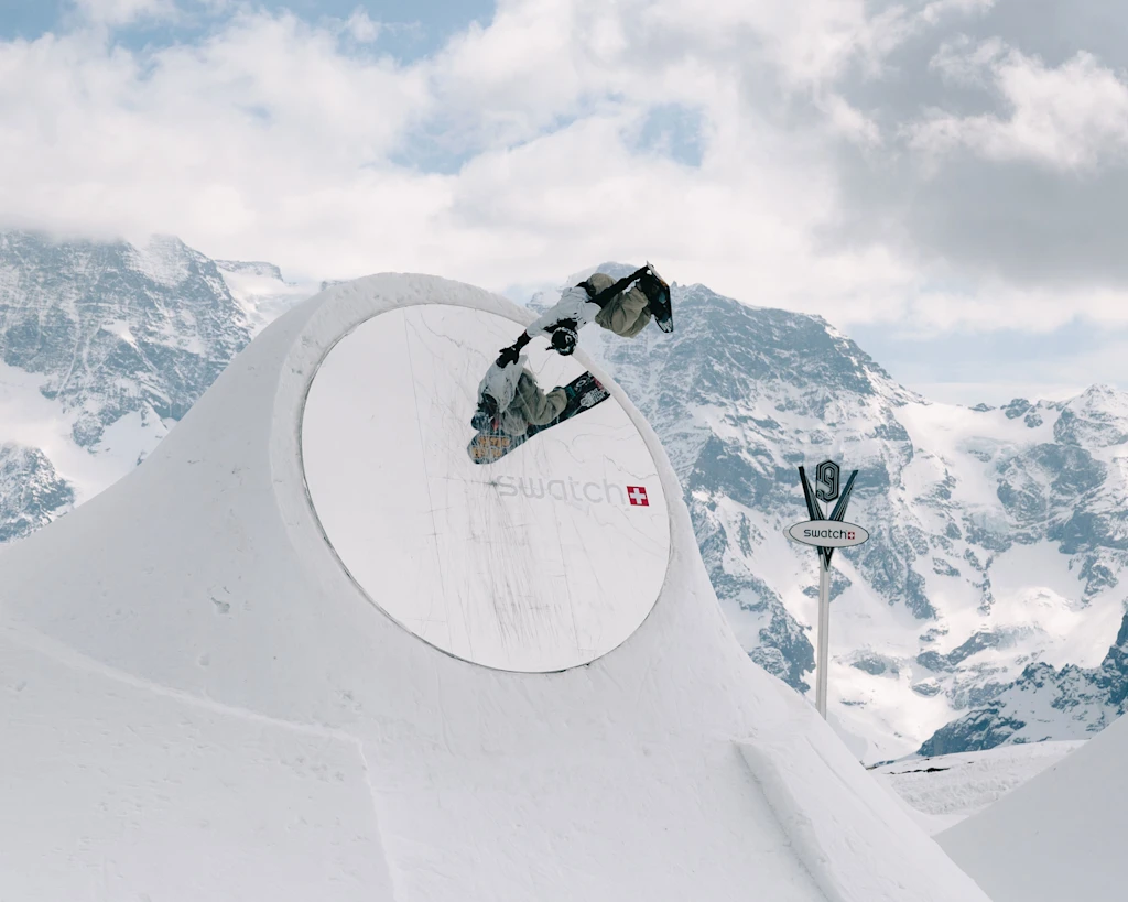 Swatch Nines Snow 2025 心に残る世界初と次なるレベルの創造性で締めくくる - Swatch Ltd