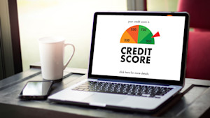 Evolution of the Credit Score: Comparing