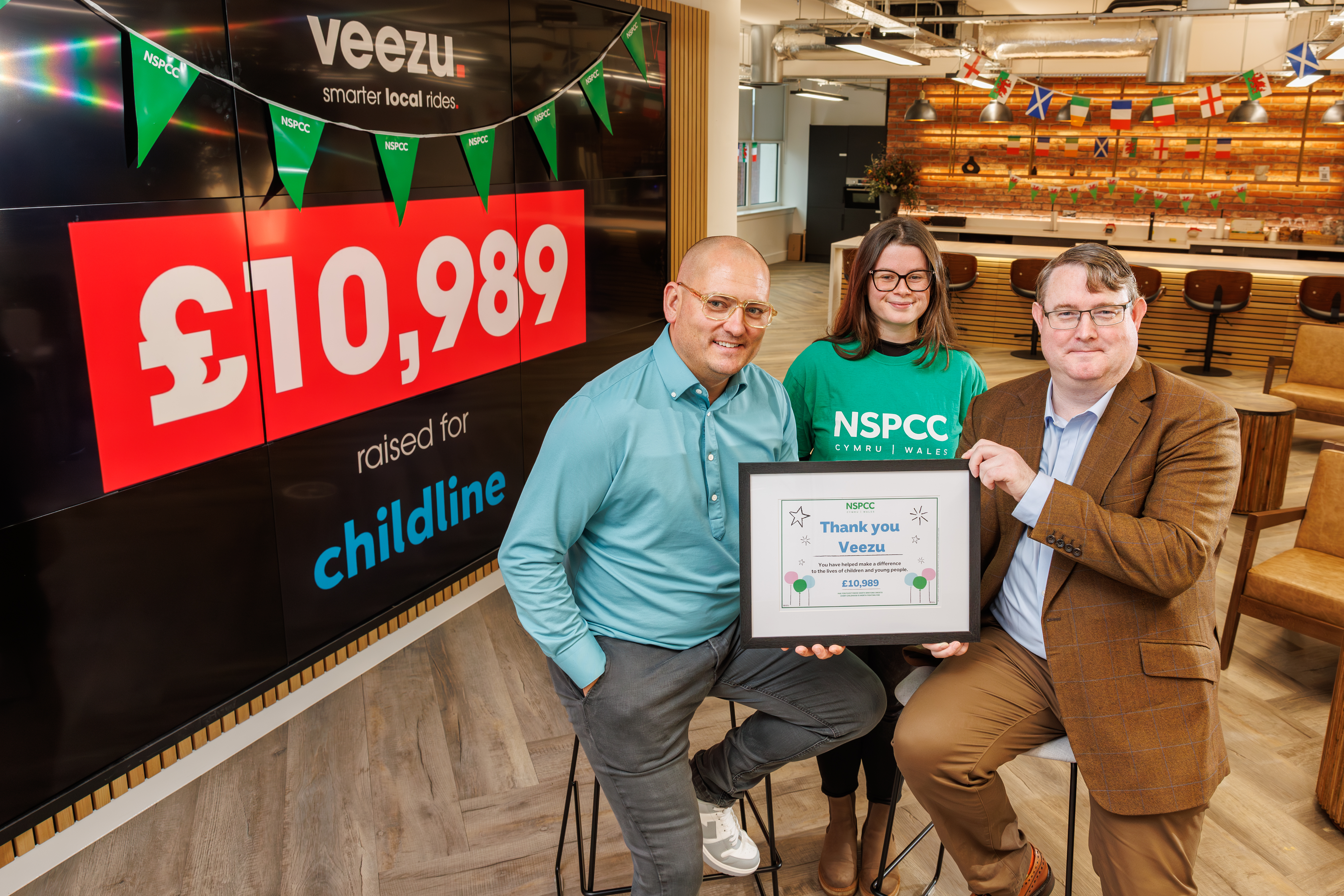 Veezu donates £11k to Childline Cymru