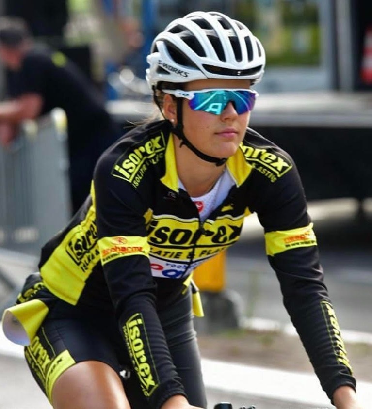 Izzy Stone | PR Executive - SHIFT Active Media