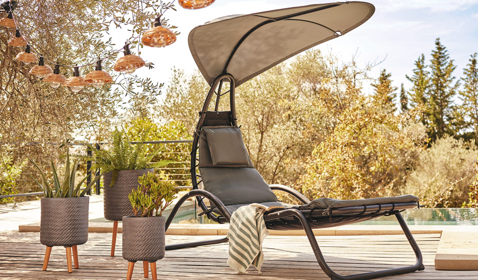 8 fauteuils de jardin pour habiller son extérieur - Jardiland