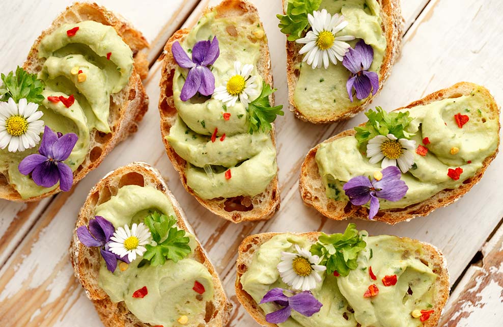 10 fleurs comestibles au menu - Jardiland