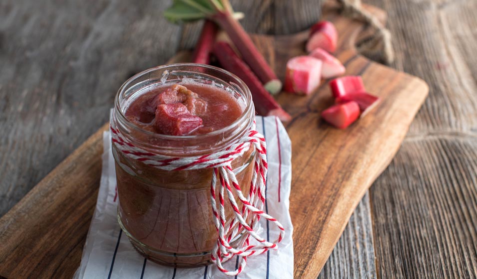 11 recettes pour intégrer la rhubarbe à vos desserts - Jardiland