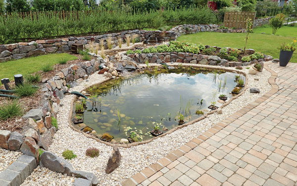 Créez votre bassin de jardin en 12 étapes - Gamm vert