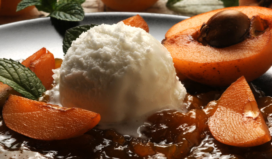 Néflier : variétés, plantation, culture et entretien - Jardiland