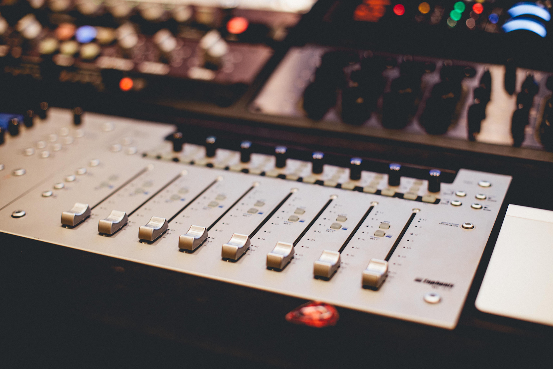 The Sampler — A Guide to Sampling in Music Production