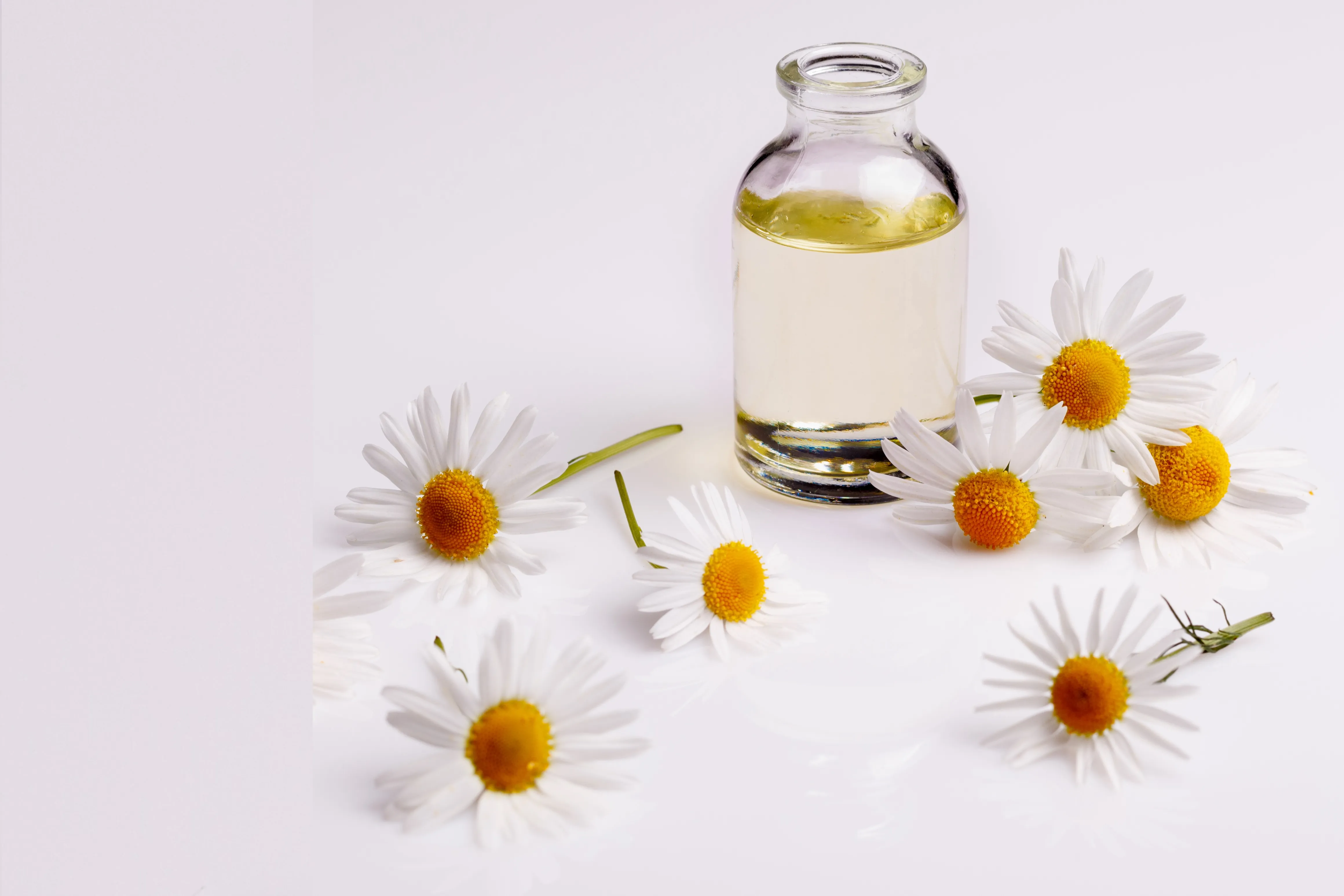 What Is Bisabolol? Neutrogena Skincare Ingredient Glossary | The Bar