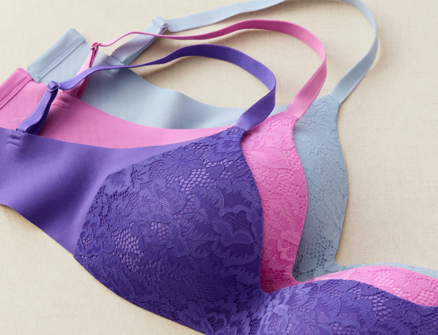 Buy Comfortable Wireless Bras & Seamless Underwear Online - Knix
