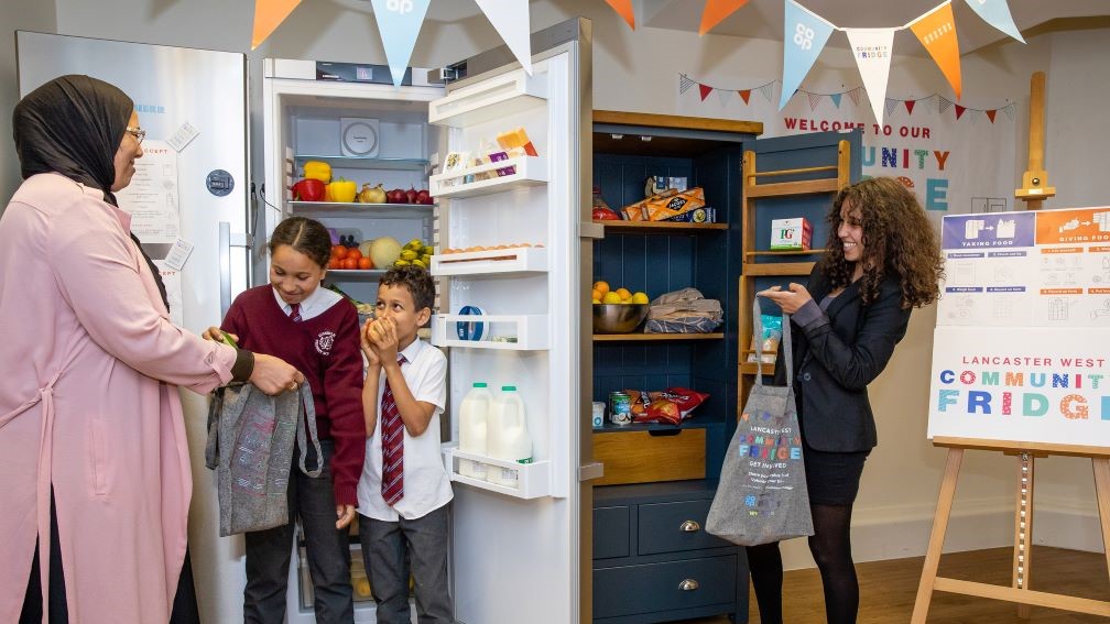 Help prevent food waste in the UK. Find out how to promote a local ...