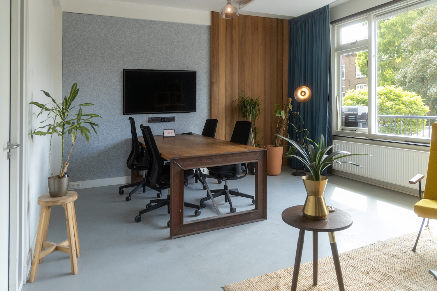 BounceSpace | The Lounge