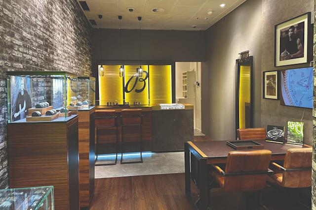 Shopping at Schiphol | All shops | Schiphol