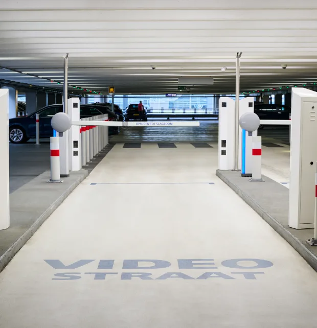 Parkeren op P6 Valet Parking Garage | Schiphol