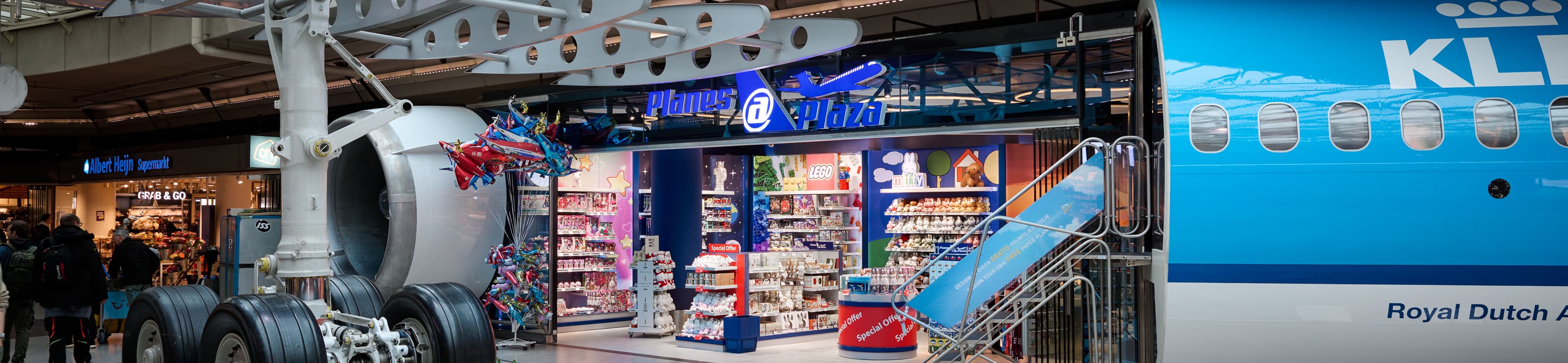 Planes Shop for Aviation Enthusiasts at Plaza| Schiphol
