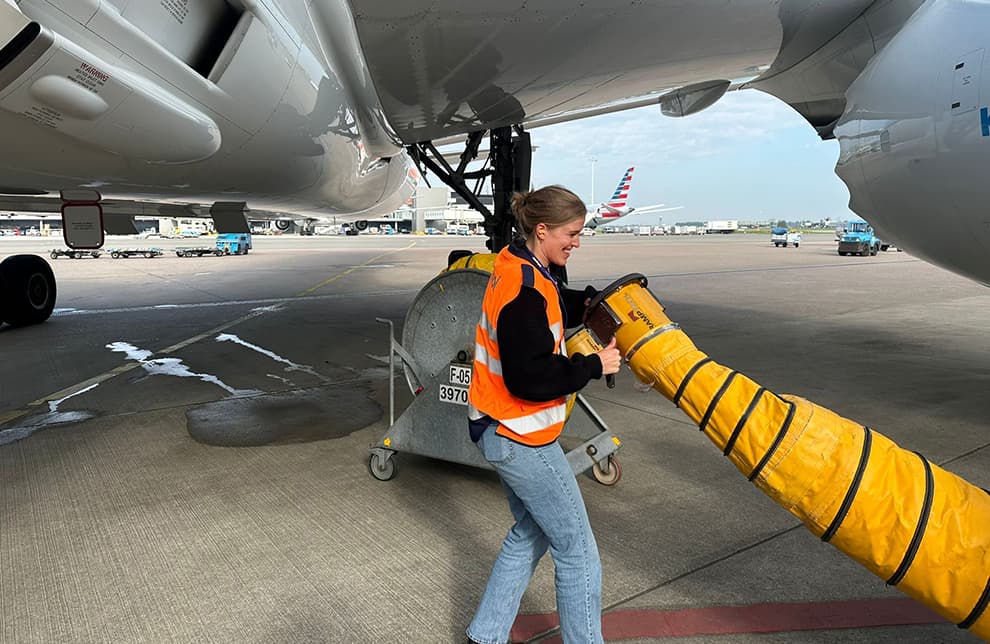 Schiphol | Monitoring APU usage to reduce emissions