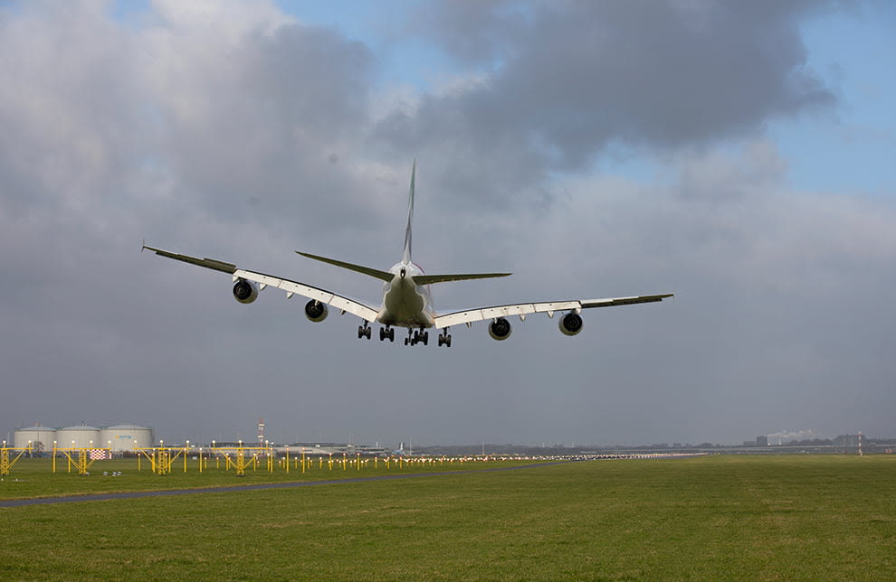 Schiphol | Flying in storm Conall