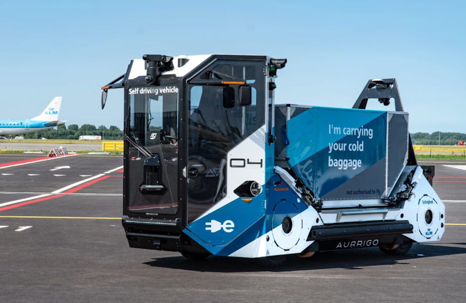 Schiphol | Testing an Autonomous Baggage Vehicle
