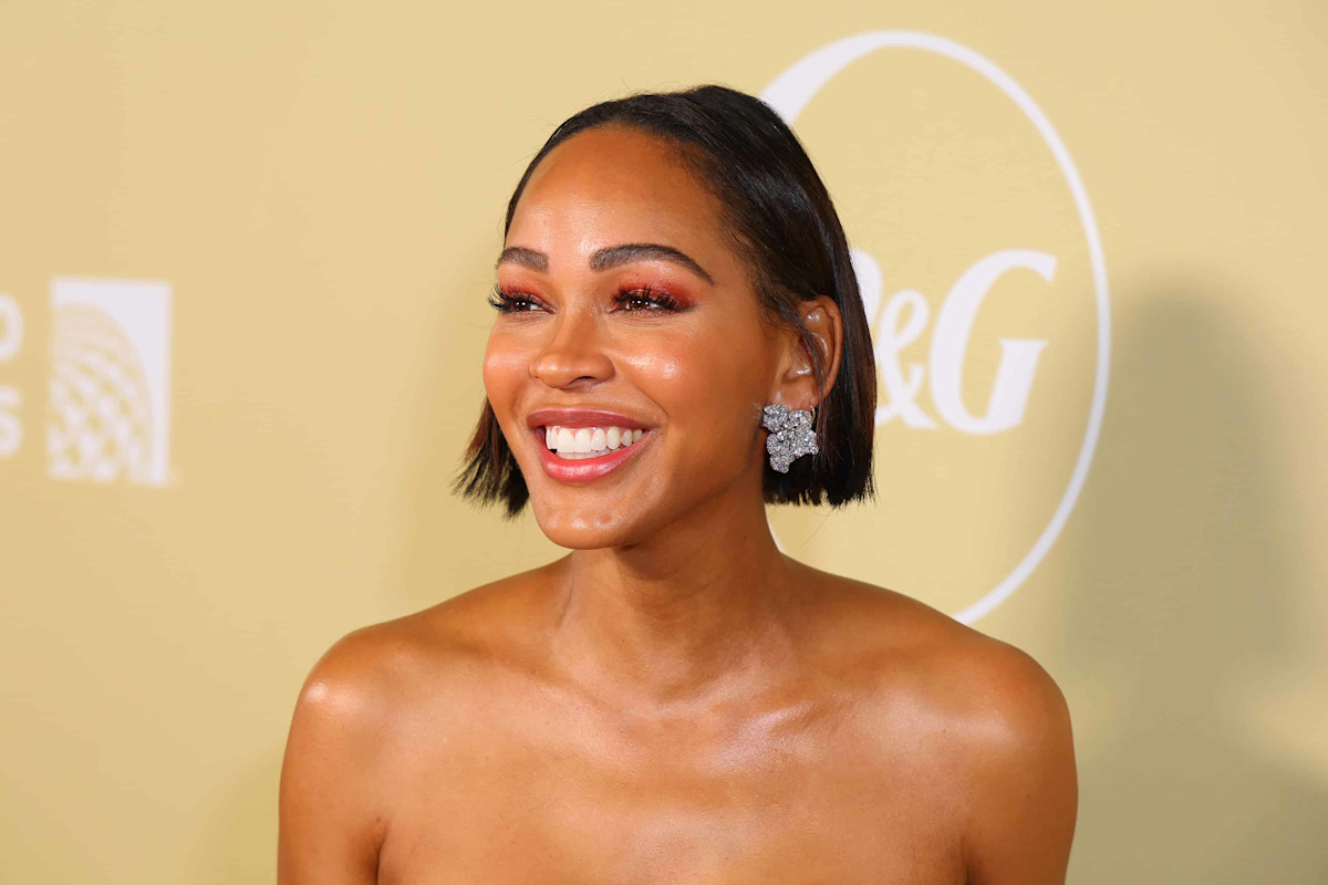 Meagan Good Stuns Social Media In A Sexy Strapless Dress, Shows Off ...