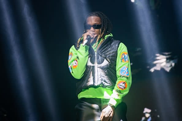 Video Goes Viral Of Offset & His Crew Involved In A Fight