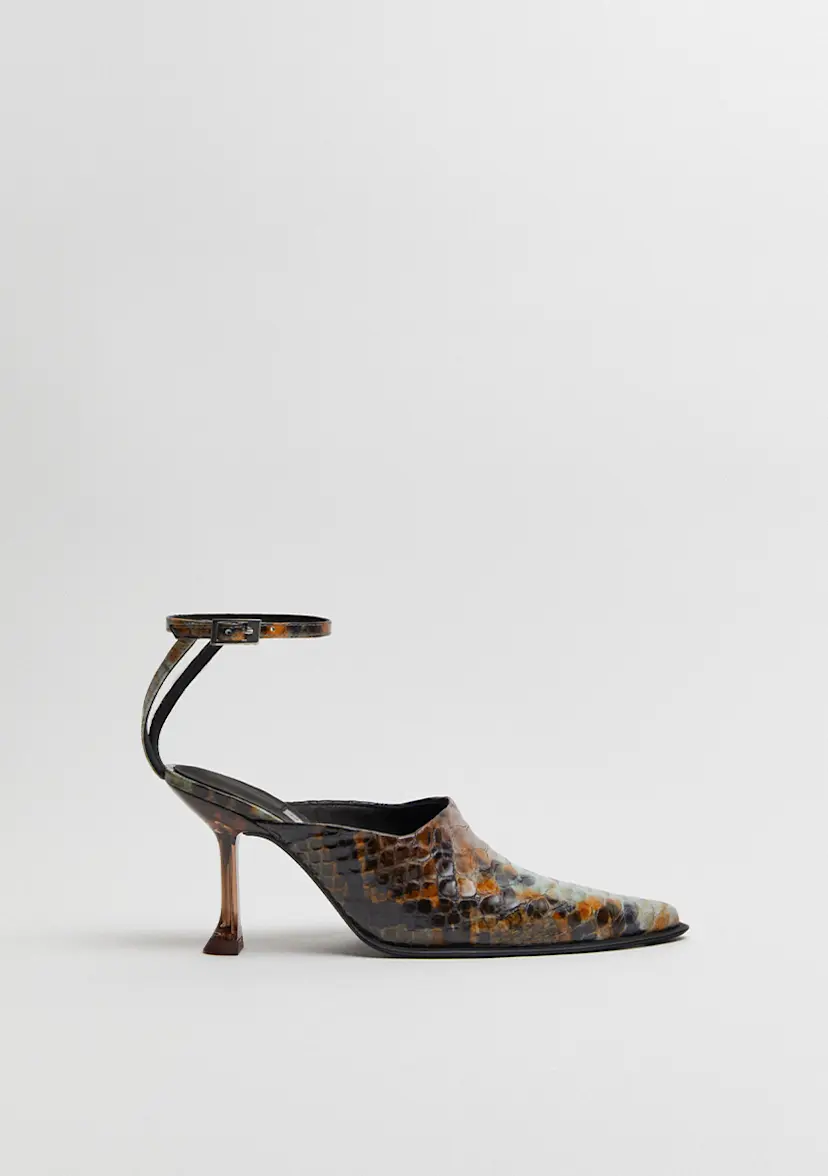 Miista Designed in London Handcrafted in Spain