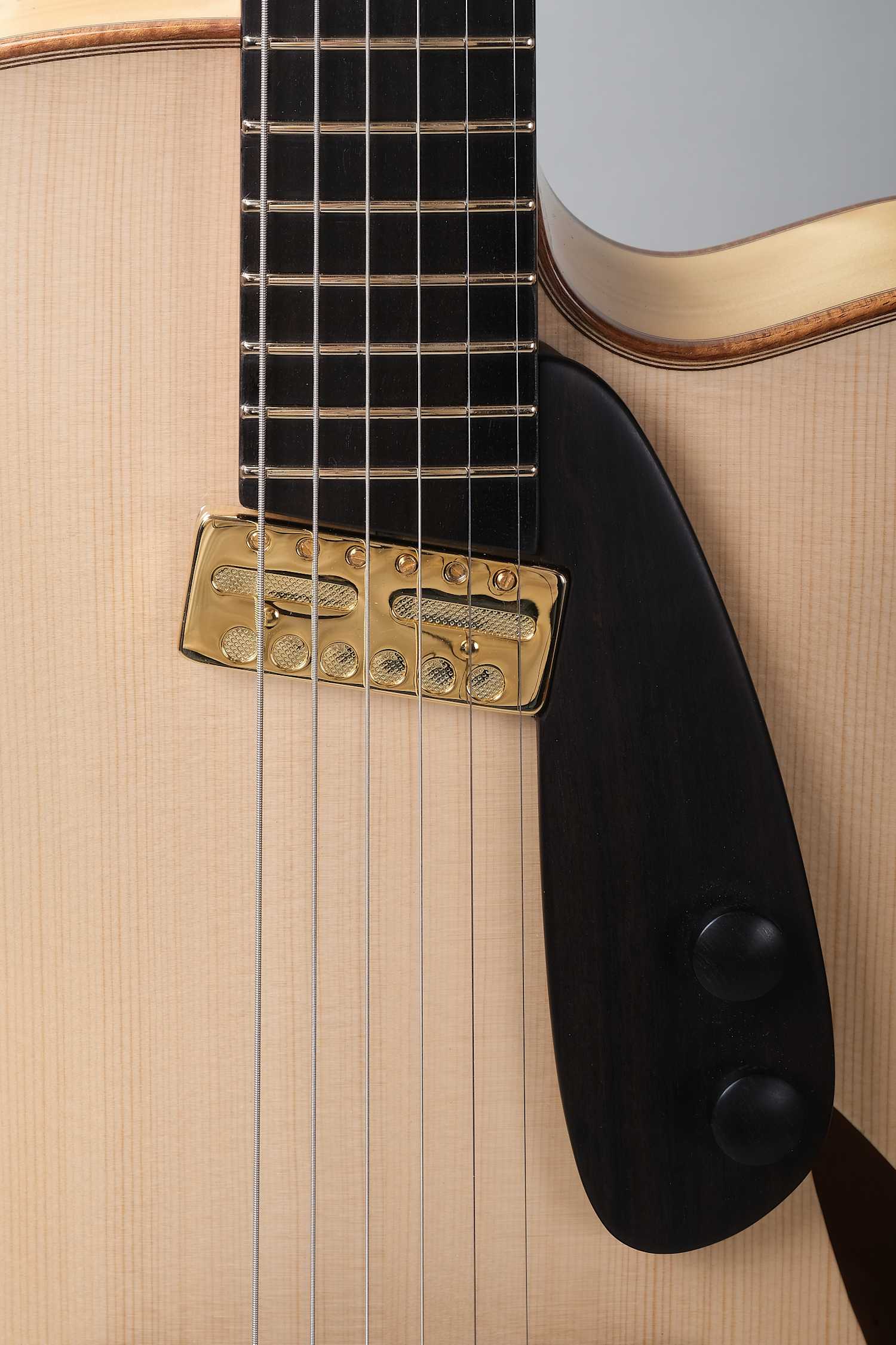 Rizzolo Archtop - Teardrop Archtop · Rizzolo Guitars