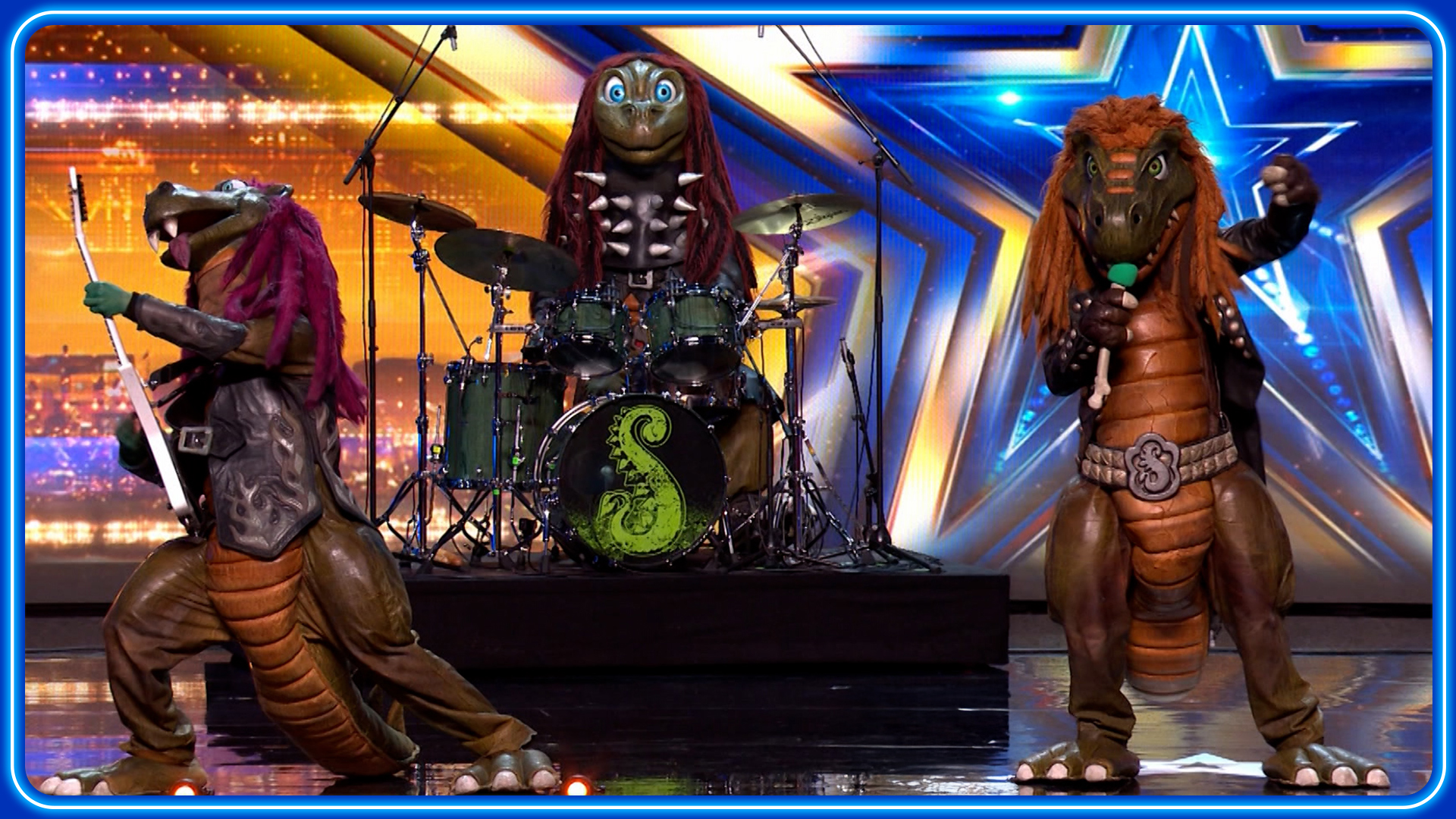 Dinosaurs Heavysaurus rock the Judges' world! | Britain's Got Talent