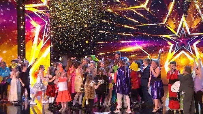 Flakefleet Primary School gets first GOLDEN BUZZER of 2019! | Britain's ...