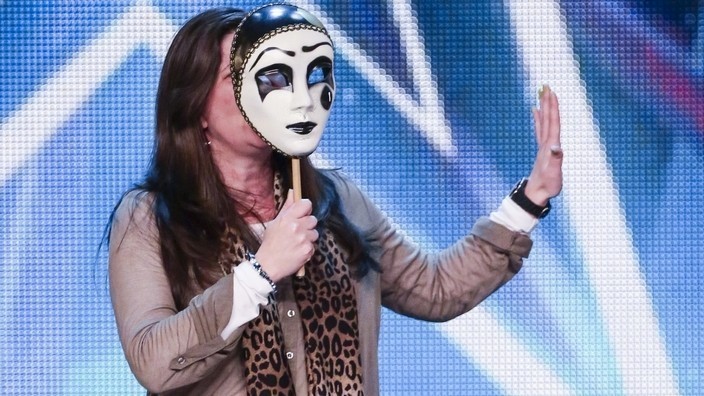 The show's over before it begins for rock singer Hayley | Britain's Got ...
