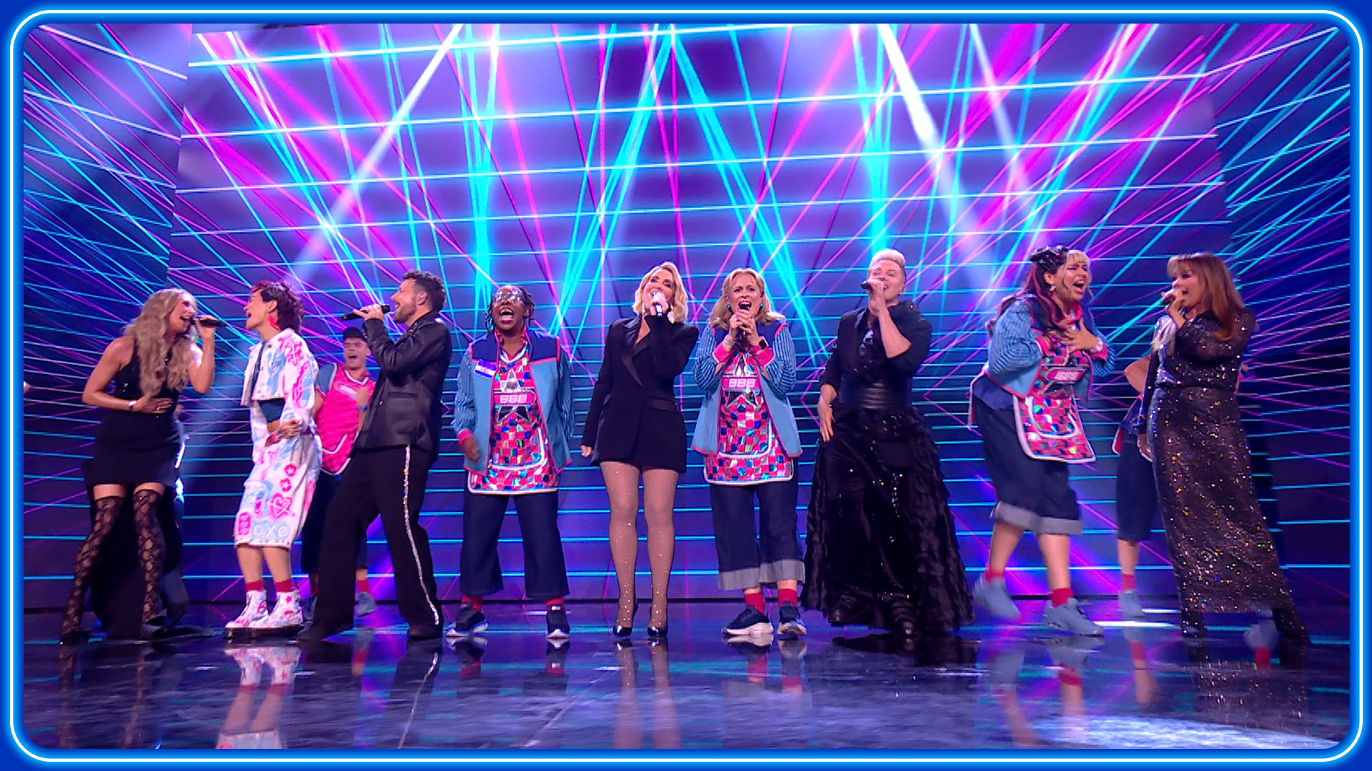 Steps perform nineties banger 'Tragedy' with cast of 'Here & Now ...