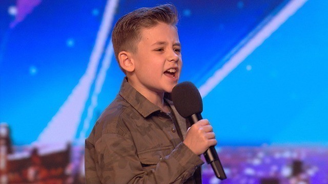 Calum Courtney takes on Michael Jackson’s iconic ‘Who’s Lovin’ You ...