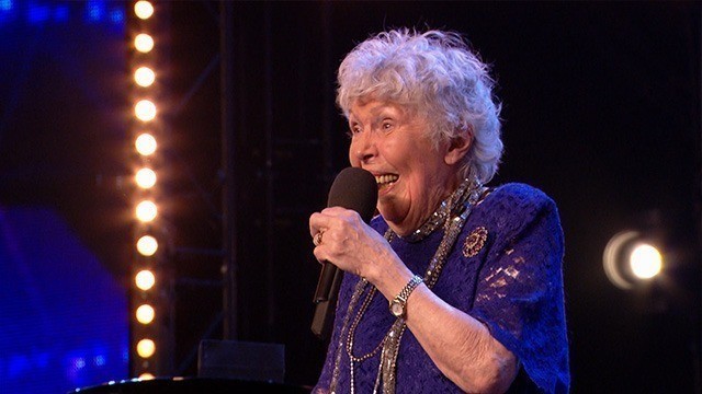 90-year-old Audrey Leybourne shows us how it’s done! | Britain's Got Talent
