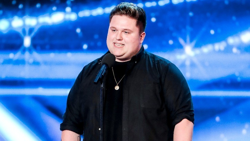 Jamie Lee Harrison talks "nice guy" Simon Cowell & performing for the ...