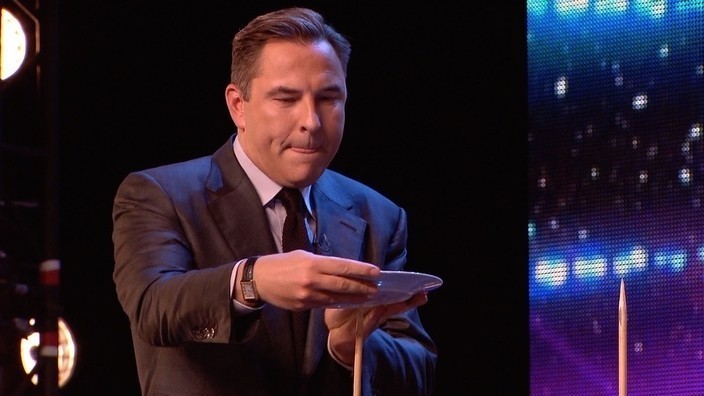 Unseen on screen! It's make or break for David, but he's in a spin ...