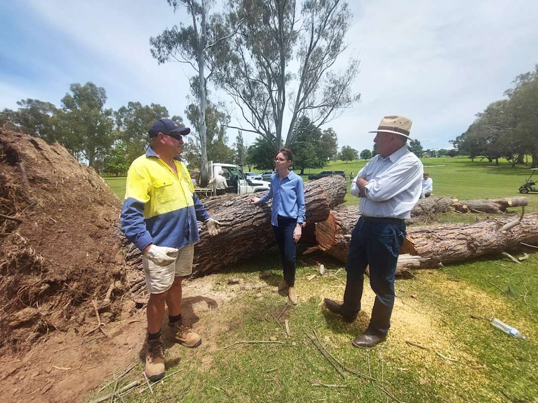 Doors Open At Flood Recovery Assistance Point In Cowra | The Cowra ...