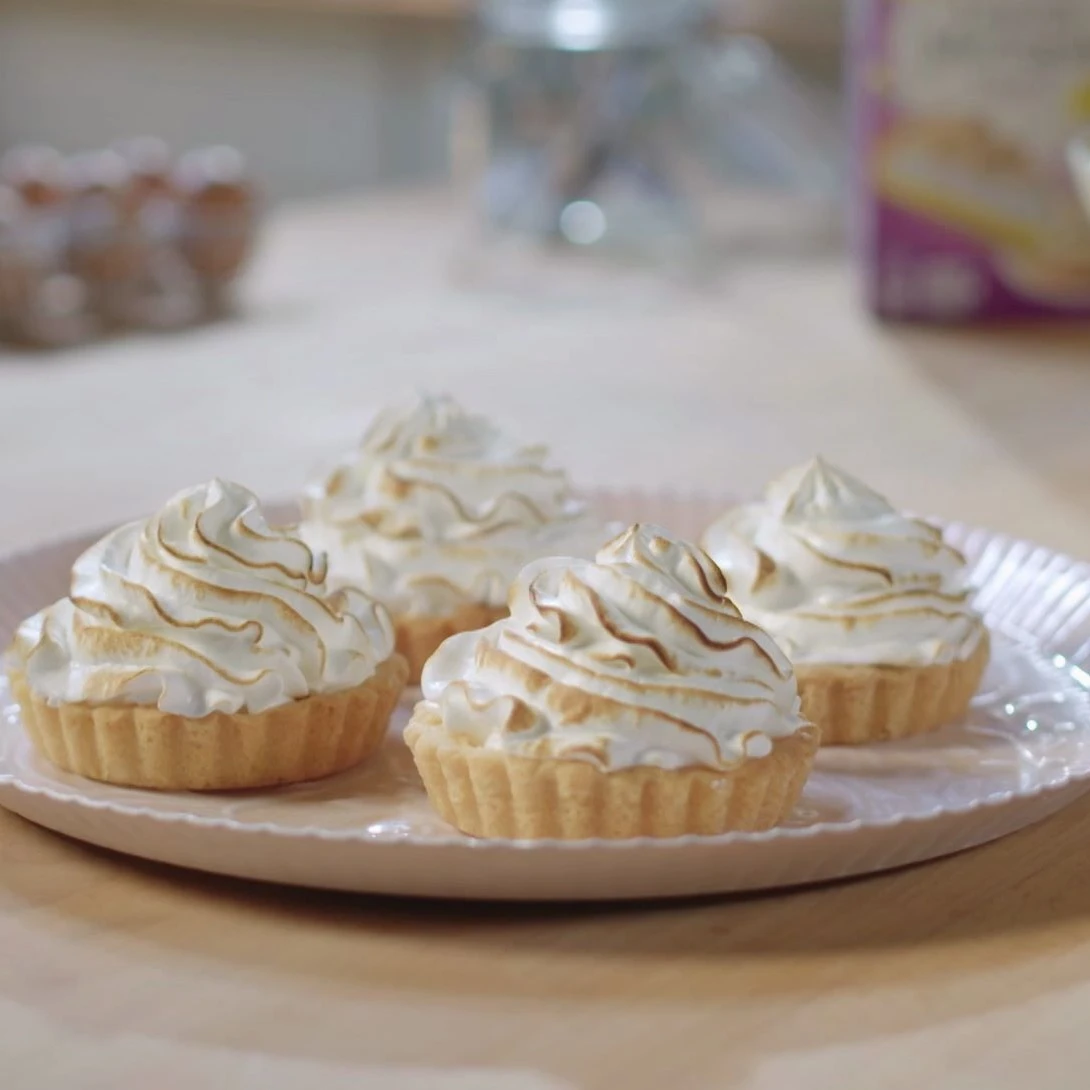 Mini Lemon Meringue Bombe | Bakken.nl